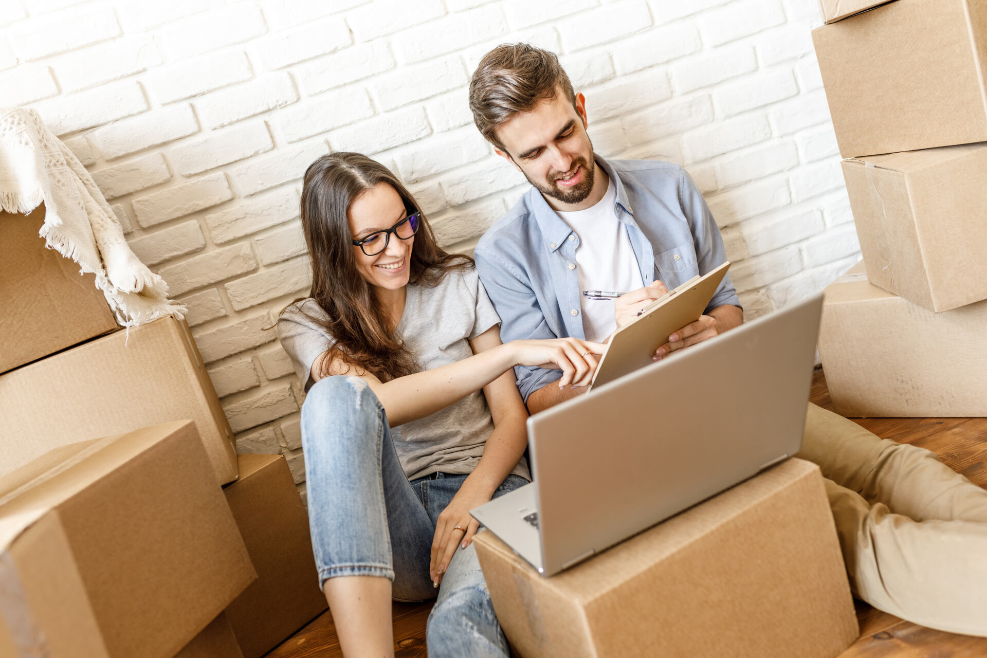 Programs to Help You Move Out of State | Cross Country Movers