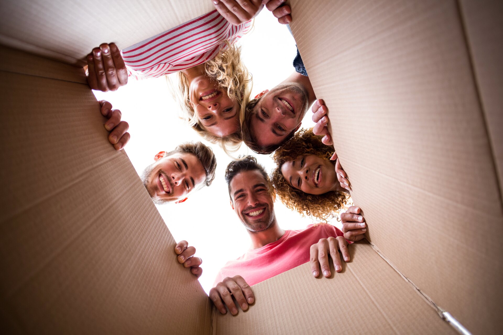 How to Make Friends in a New State | Cross Country Movers